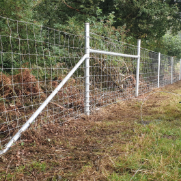 Triple X Box Corner/Two Way Strainer 2.4m Kit